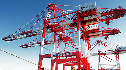 OOCL - OOCL Container be the First Container Handled by Tianjin Port ...